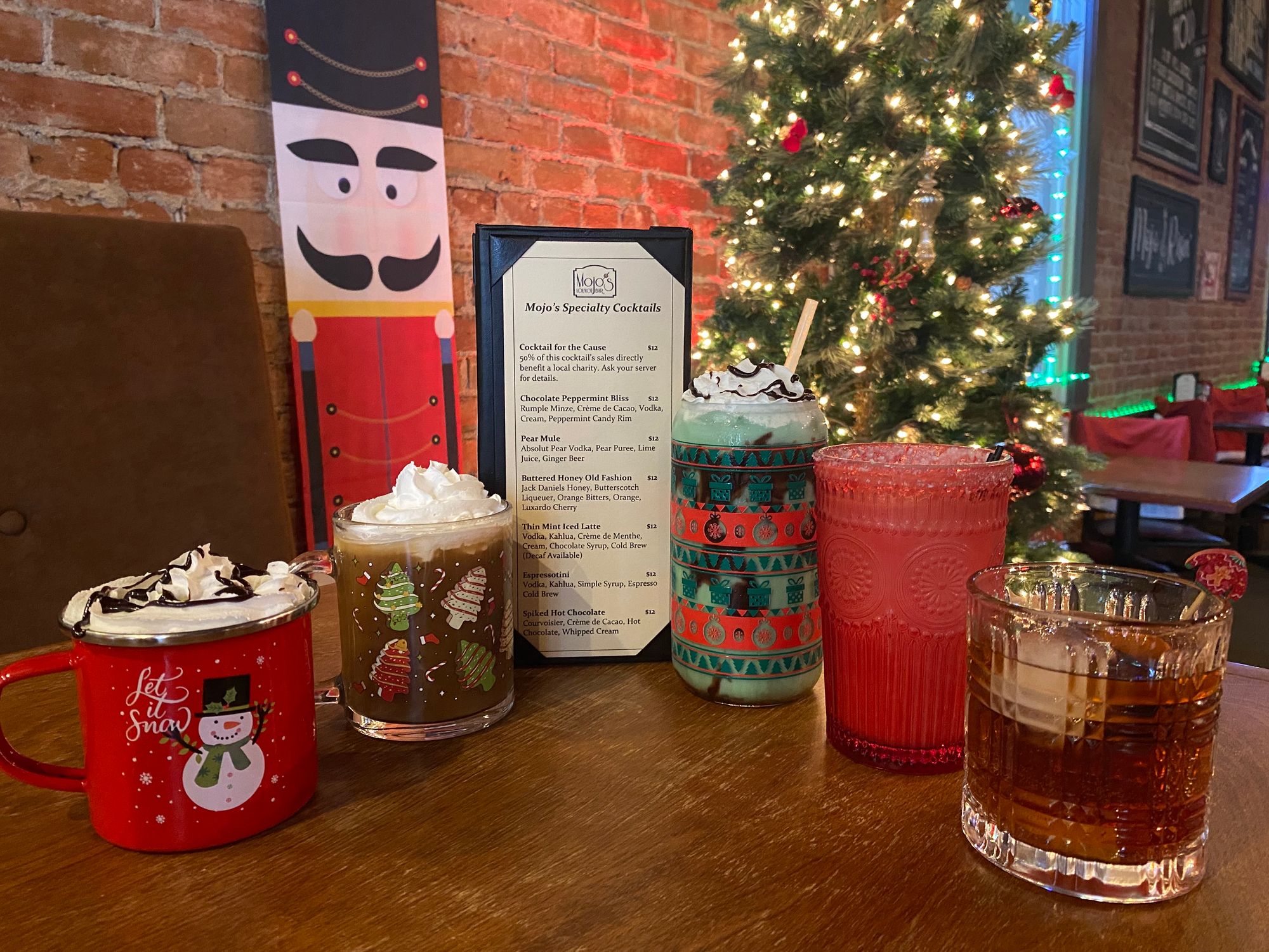 Holidays with Mojo's & Kitchen428